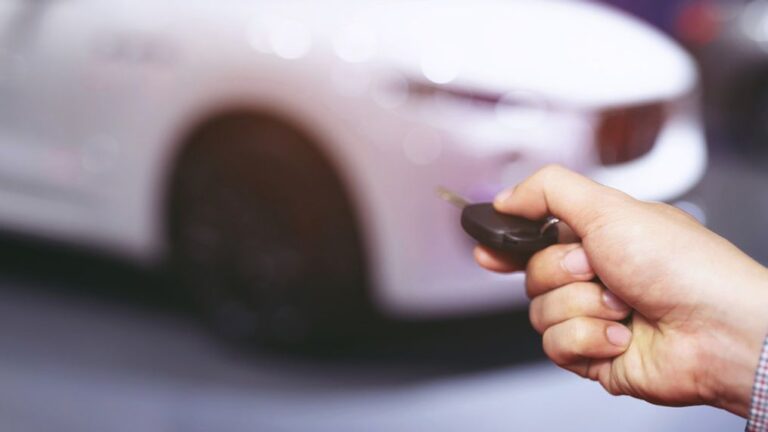 Disadvantages of Push-Button Start in Cars: Unforeseen Dangers - CarAwareness